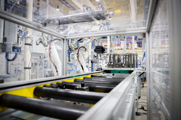 VAF - A machine learning approach for the most important factors that ...